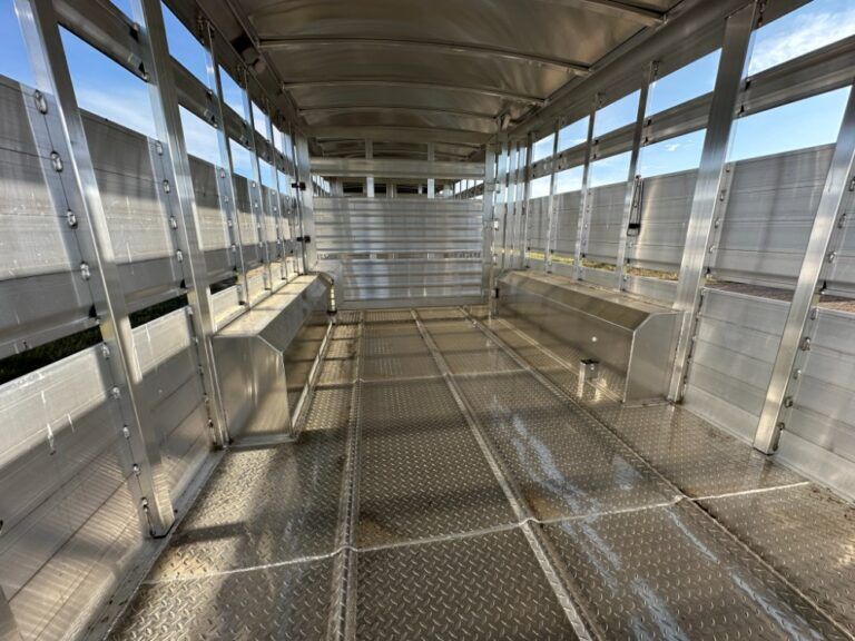 Rodeo Rigs | Cowgirl Biz